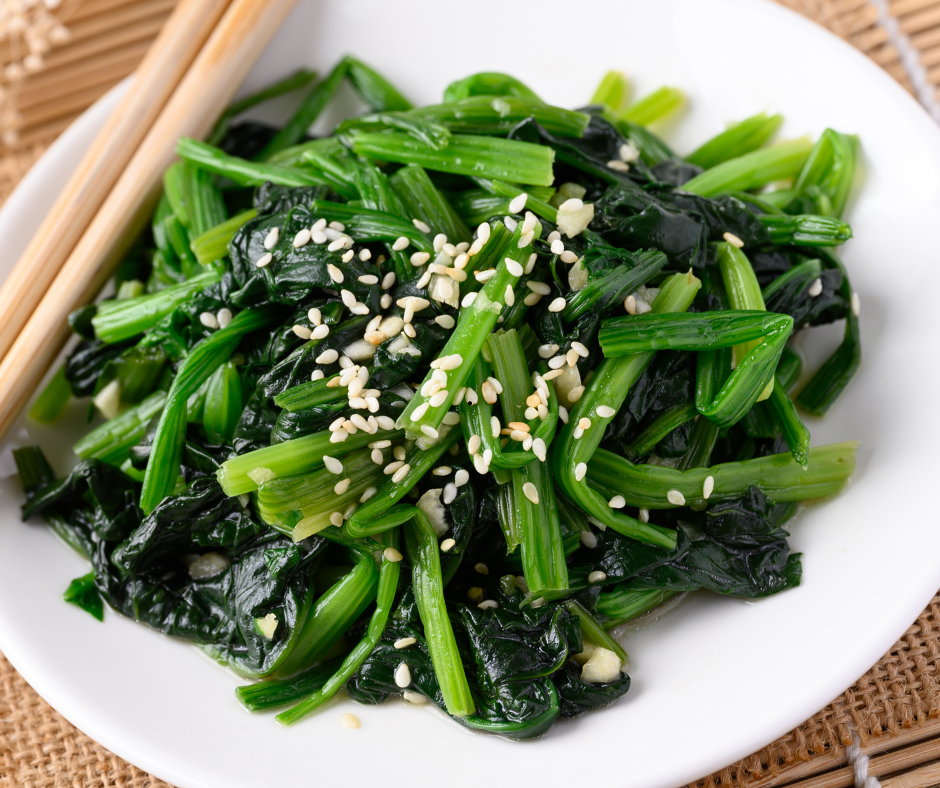 Korean Seasoned Spinach (Sigeumchi Namul) – 10-Minute Banchan - Wok ...